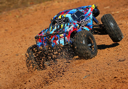 Радиоуправляемая машина TRAXXAS X-MAXX Brushless 1:5 4WD 8S TSM