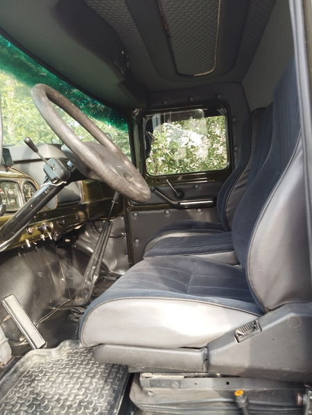 Zil 130 ural mator