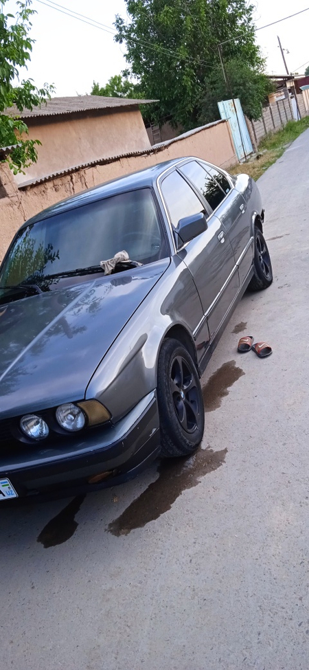 Bmw e34 hjhjvgftugdc