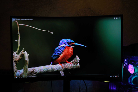 Samsung Odyssey g6 2k 240hz smart monitor