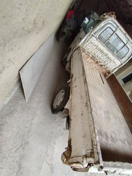 Labo sotiladi 2008