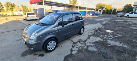 Matiz prastoy mokriy