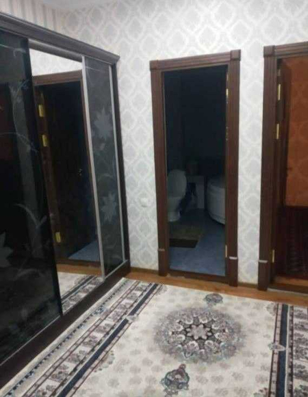 Frunze ko'chasida 3 xona qilib tayyorlangan kvartira sotiladi!