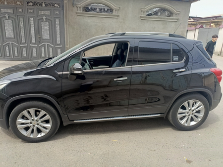 Treker 1 primer full sotiladi