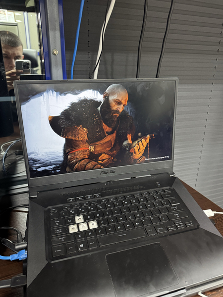 Asus Tuf f15 Gaming rtx 3050 Ti