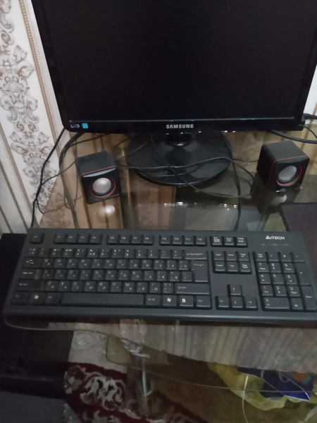 Delux prassesr samsung manitor