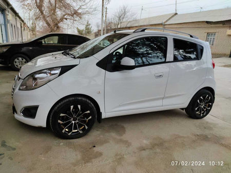 Chevrolet Spark sotiladi