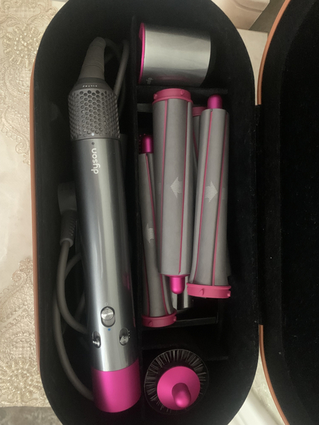 Срочно продается Dyson стайлер