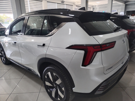 В наличии Продаётся MITSUBISHI airtrek