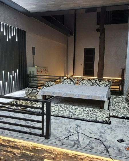 Dacha Pianino  v charvake