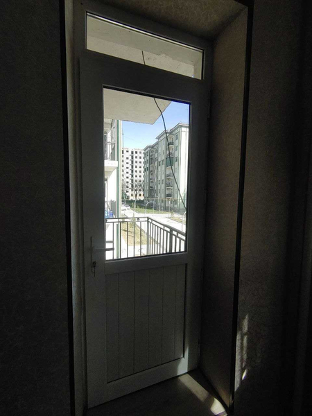 Янгихает, 3-х комнатная квартира в новостройке с ремонтом, 89 м2, 2 эт