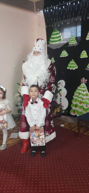 Продаю костюм Дед мороза и Снегурочки или сдам в аренду