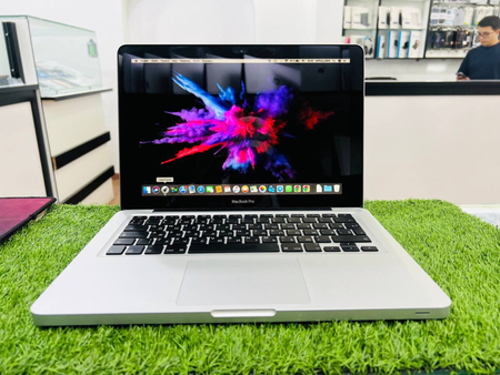 Macbook pro 2011