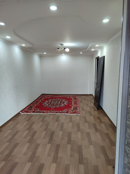 Продается 3 комнатная квартира.  Этаж 3. Телеграф район.
