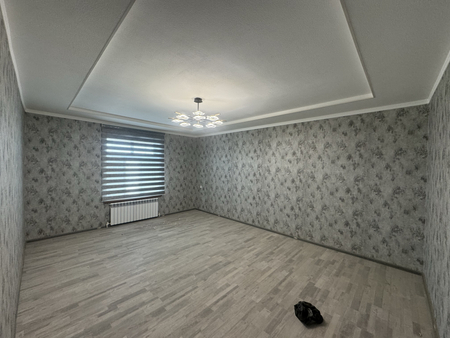 Srochno sotiladi  xovli yuldi ustida yangi masjidni oldida joylashgan