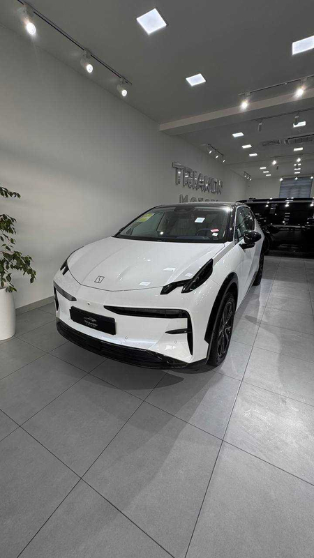 ЗИИКР X 4WD счет справка можно в оформить  кредит или лизинг