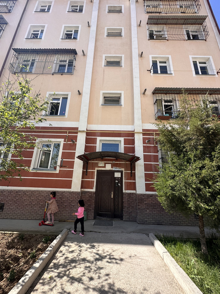 Срочно Продаётся 3-х комнатная квартира 3/3/5 за 1 мкв 1150$