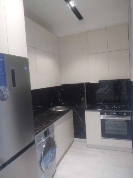 Nukuskaya 2\3\4 Kirpichnaya Mebel+Texnika orientir: Glamur Butik 60 m2