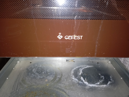 Срочно продам газовый плиту Gefest