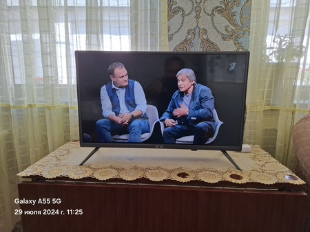 Продам телевизор Kivi 24H600GR Смарт.