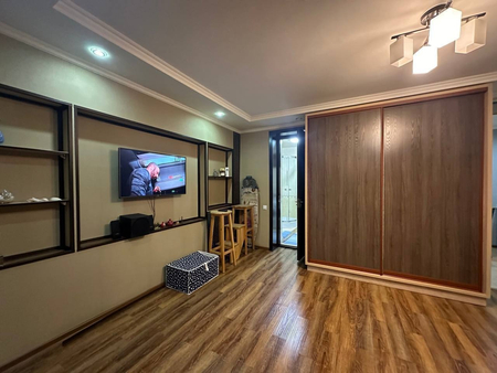 Продается 1 ком. квартира на Юнус Раджаби, ор-р: Интерпол, 42м2