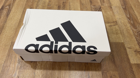 Кроссовки Adidas на девочку