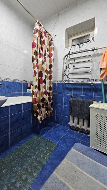 Продам квартиру Буюк ипак йули Лафарга 2/3/4 77 Серия 67м2