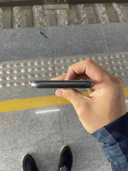 Srochno iphone 11 qora