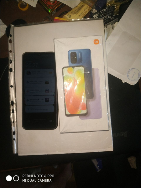 Продаю redmi 12c