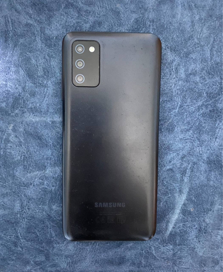Samsung A03s sotiladi