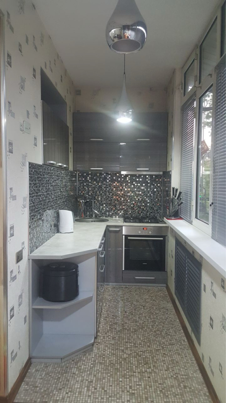 Продаю квартиру Юнусабад 11