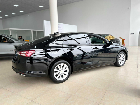 Chevrolet Malibu 2