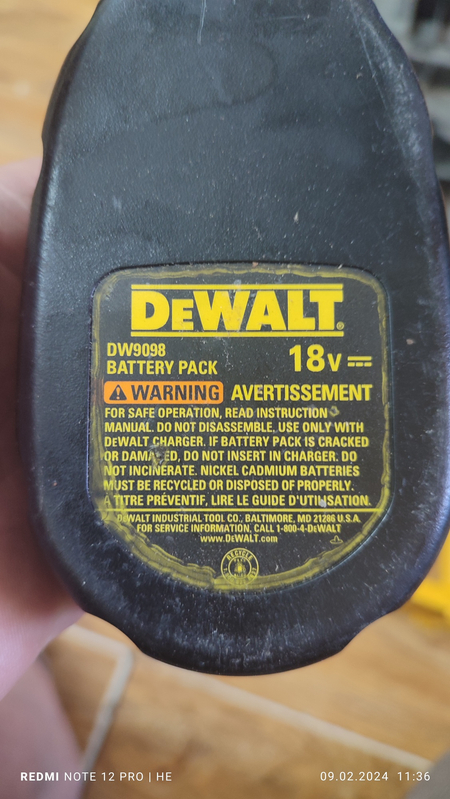 Шуруповёрт DeWalt