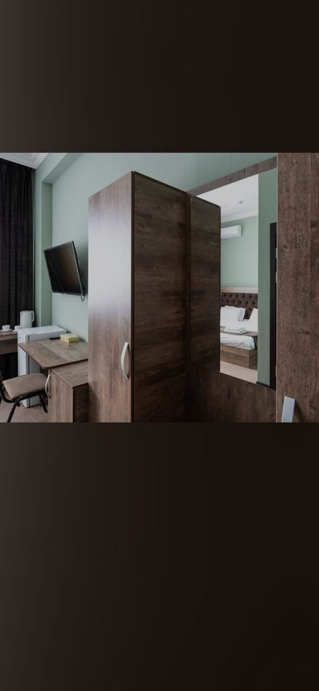 Bez zaks kvartira/ gostinsa/ Hotel.