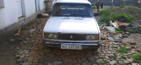 Vaz 05 sotiladi metanga jovob100%
