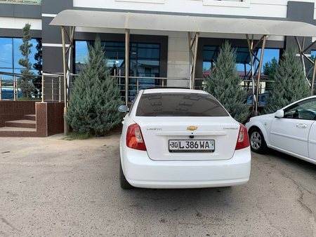 Lacetti 1.8 3 позиция автомат