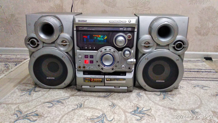 Продается муз центр Samsung 2100w
