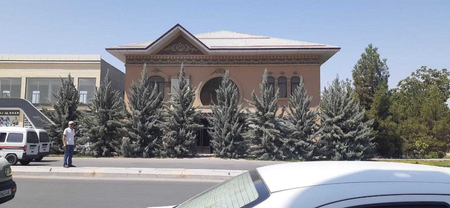 Офис склад ва Уй сотилади Шахрисабз