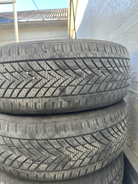 Tracmax 195/60 R15