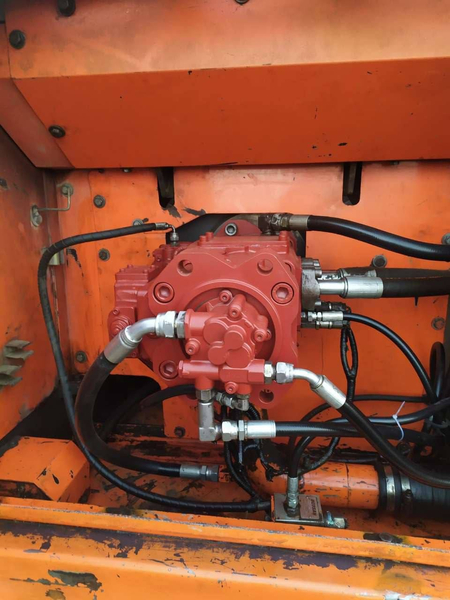 Maxsus texnika Ekskavator Doosan DX300 LCA