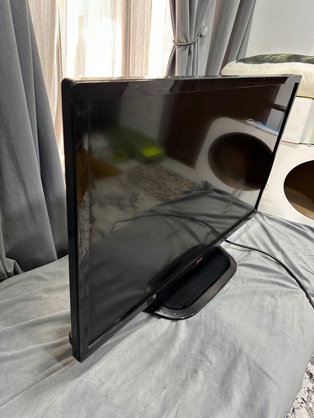 Продам телевизор LG 43 дюймов
