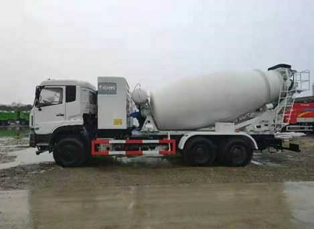 АВТОбетоносмеситель газовый DONFENG Наличи