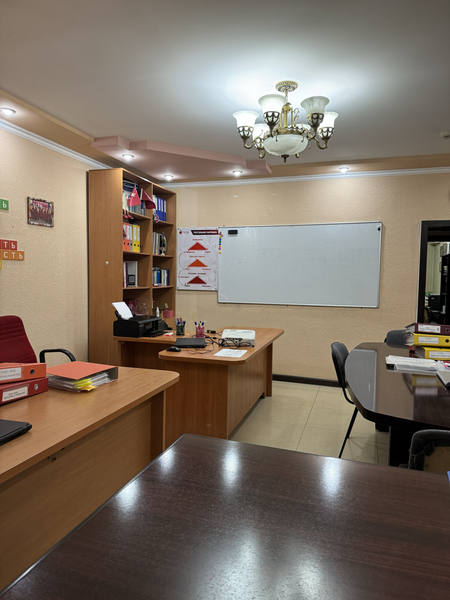Офис на Дружбе Народов 97 кв.м