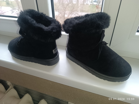 Женские сапожки huggi