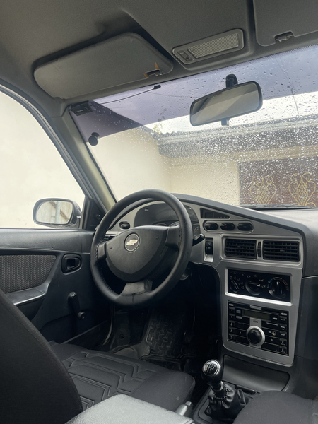 Nexia 2 dons 1.6