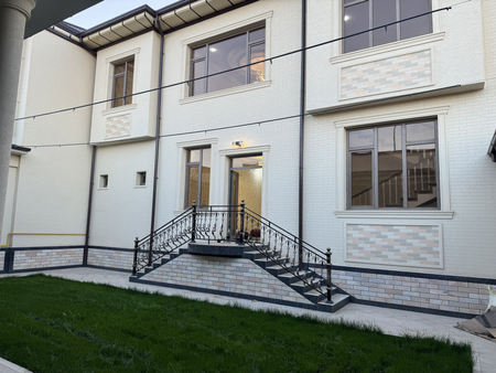 Продается новостройка 7 комнат ,3 сотих.Тошкент тумани Юкори Хасанбой