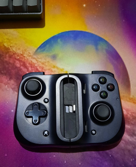 игровой контроллер Razer Kishi для Android