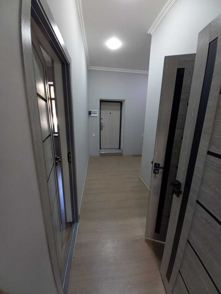 Registon hududida Biznesingiz ofis zudlik bilan sotiladi!