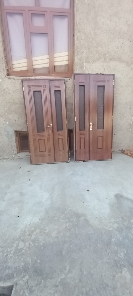 MDF eshiklar sotiladi
