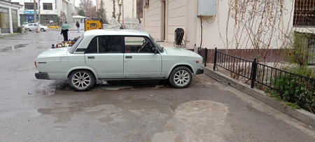 Продам машину 2105